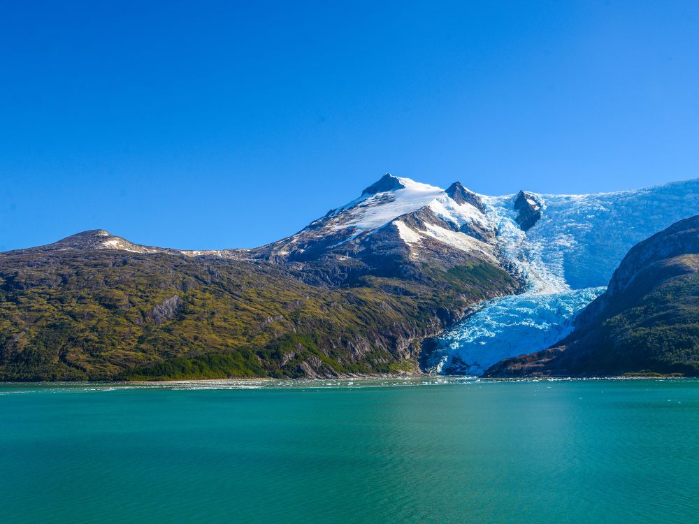 CHILE INTENSIVE CRUISE: PUERTO MONTT, CASTRO & PUNTA ARENAS
